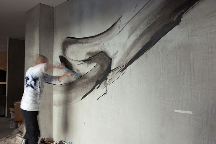Jun Inoue: in-house graffiti | ArchitectureAu