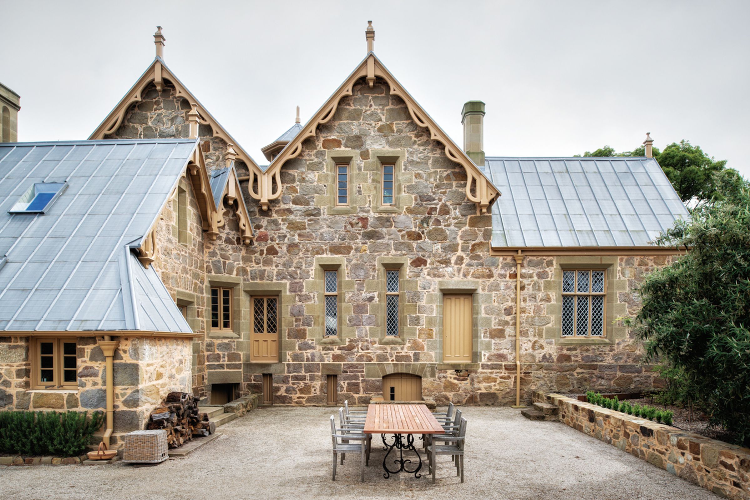 Bellarine Peninsula House by Trethowan Heritage | ArchitectureAu