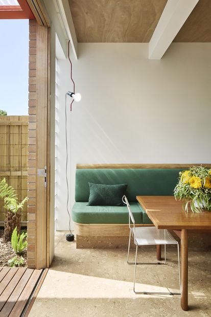 A House to Gather by Sibling Architecture | ArchitectureAu