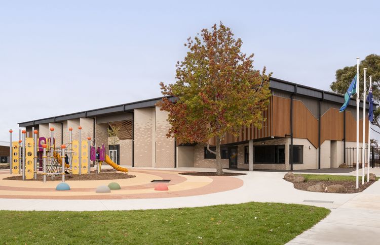 Carbon neutral certified bricks, blocks and pavers from Island Block ...