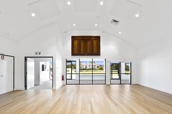 Vaucluse Bowling Club by Stanton Dahl Architects | ArchitectureAu