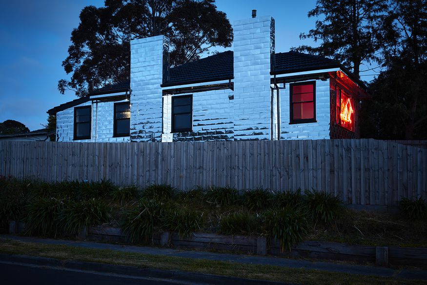 Mirror image: Reflective suburban house artwork highlights ...