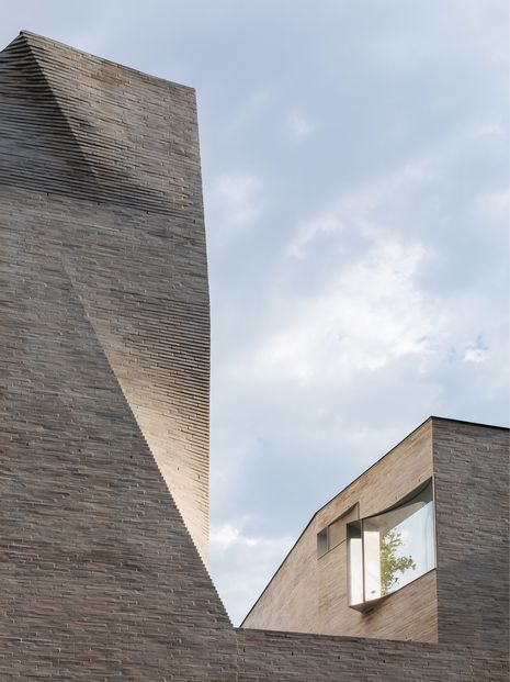 Miracle box: Phoenix Central Park | ArchitectureAu