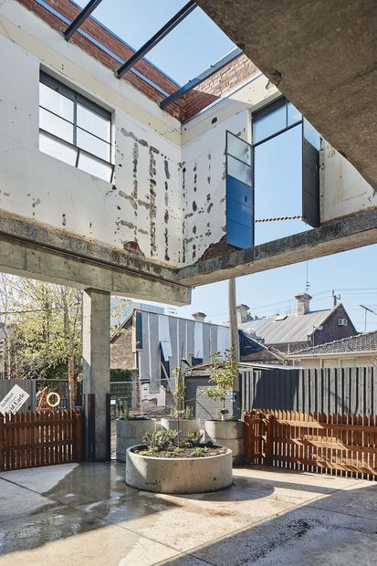 Sanders Place by NMBW Architecture Studio, Openwork and Finding ...