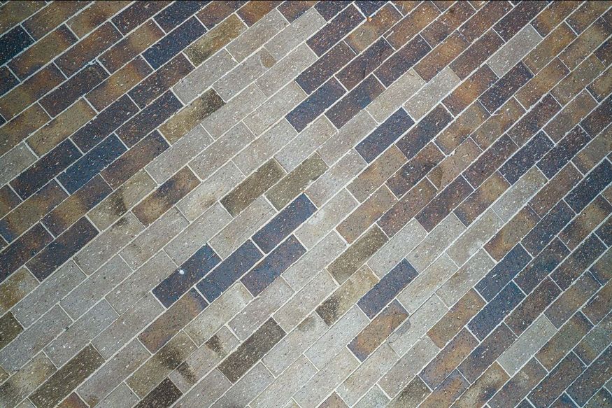 Littlehampton's slim bricks and pavers | ArchitectureAu