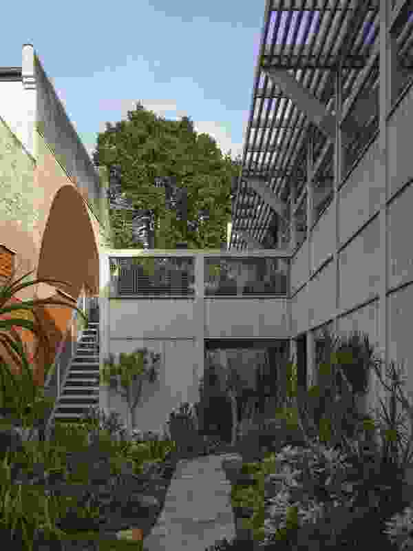 Six Ways House by Kennedy Nolan | ArchitectureAu