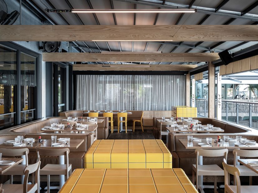 Day dreams of Japan: Yoko Dining | ArchitectureAu