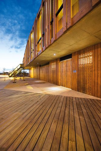 Keast Park Community Pavilion | ArchitectureAu