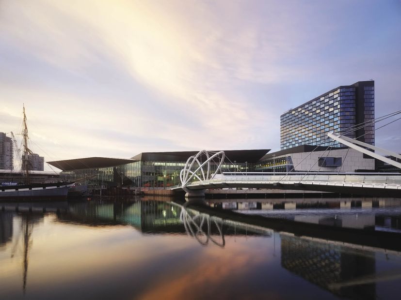 The Melbourne Convention and Exhibition Centre | ArchitectureAu