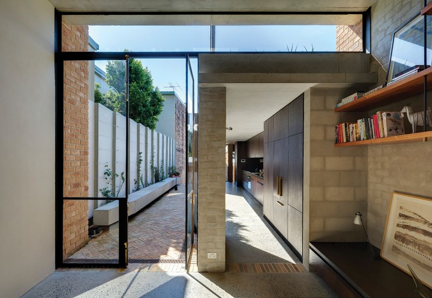 Telescopic vision: Annandale House | ArchitectureAu