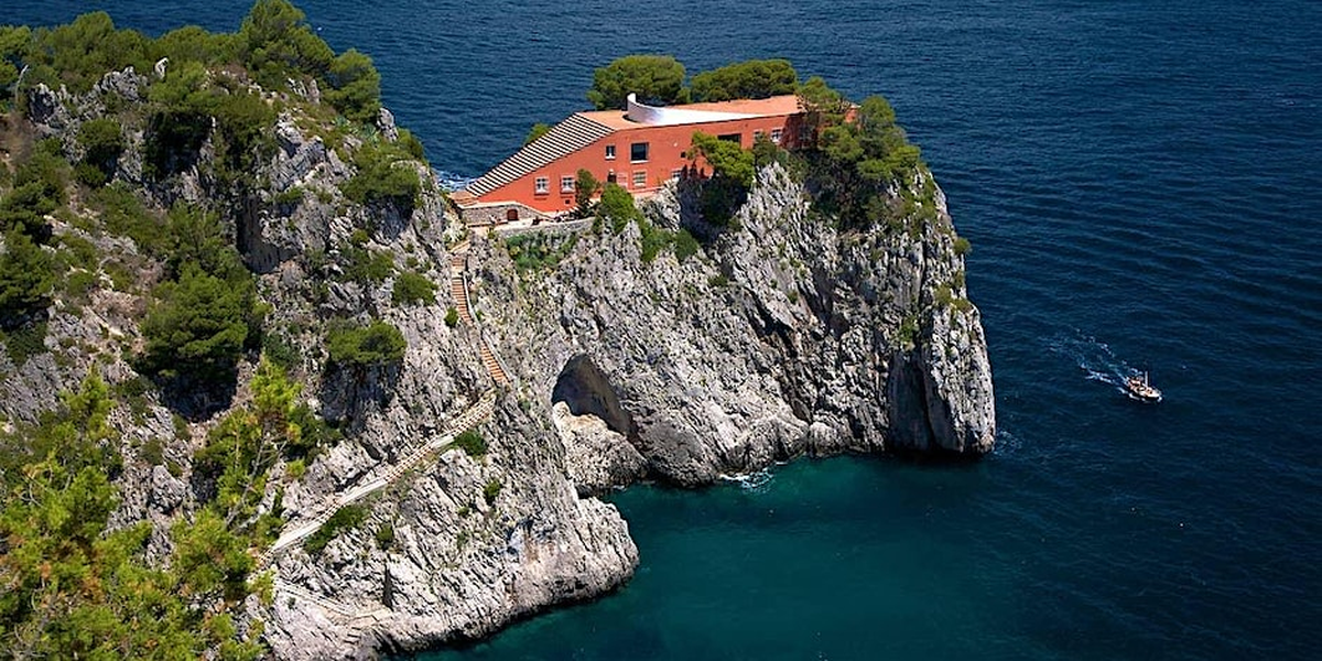Legends of Italian architecture: Villa Malaparte, Capri | ArchitectureAU