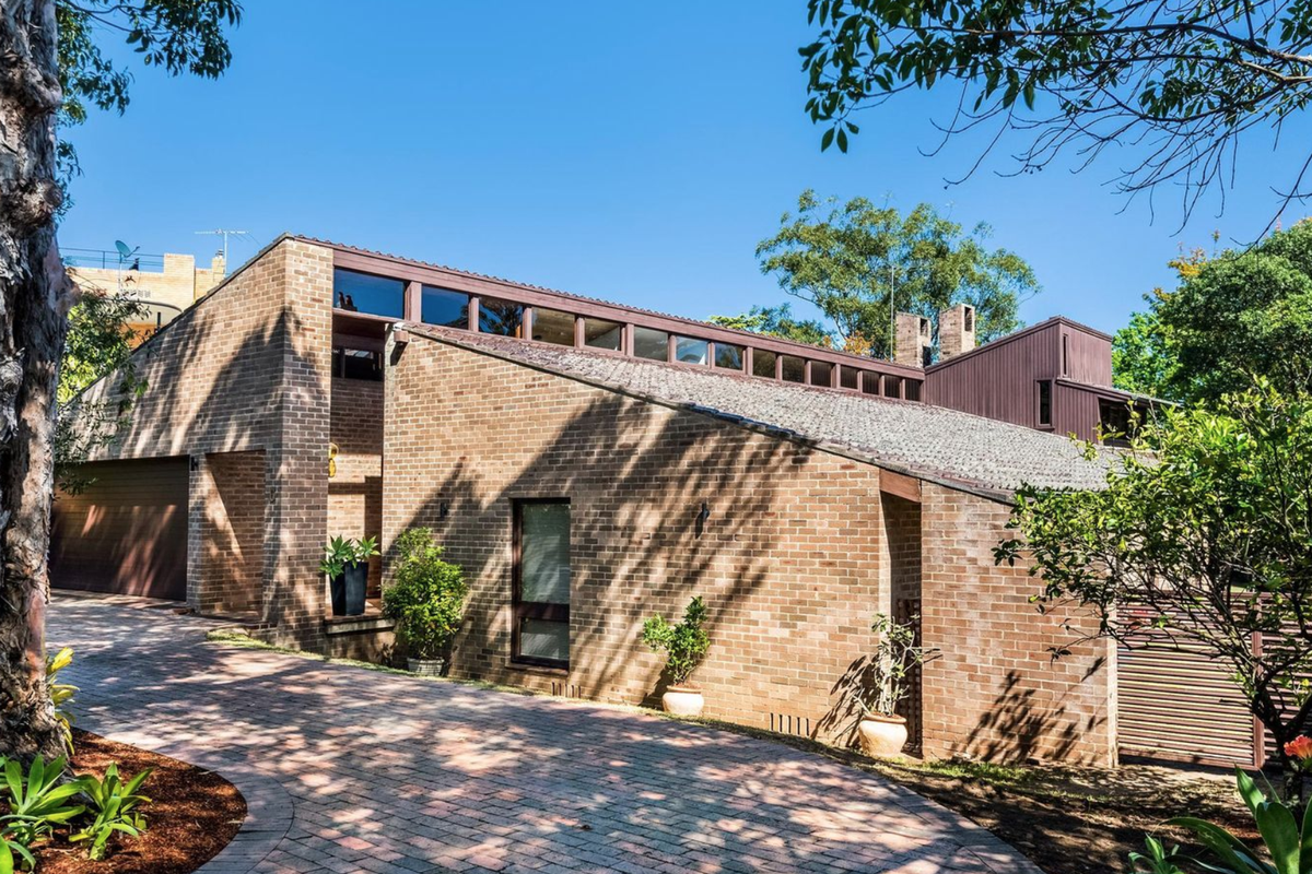 Ken Woolley-designed house earns interim heritage protection ...