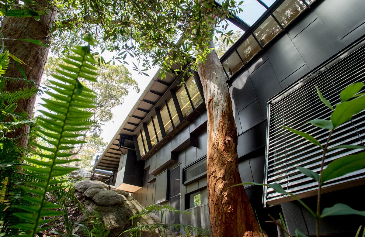 Glenn Murcutt-designed, newly completed house for sale | ArchitectureAu