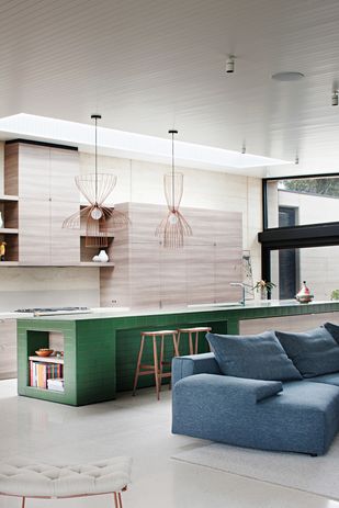 Of its place: Layer House | ArchitectureAU