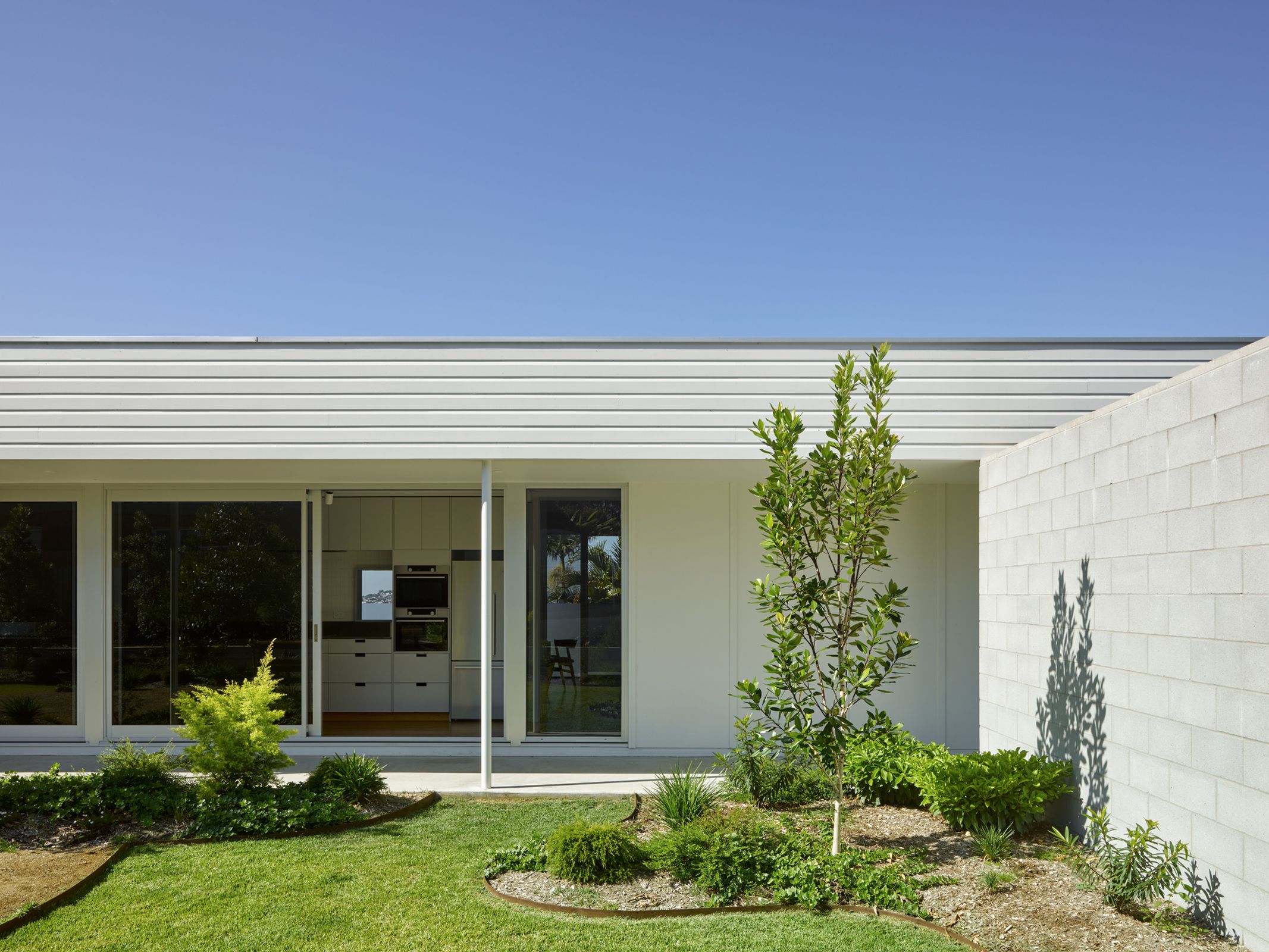 Blok Stafford Heights by Blok Modular and Vokes and Peters | ArchitectureAu