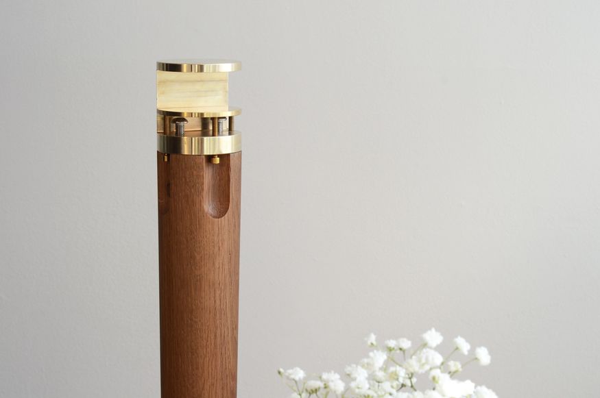 New York-based Australian architect creates adjustable table legs ...