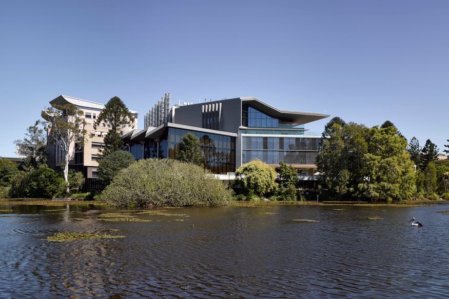 Advanced Engineering Building Architectureau