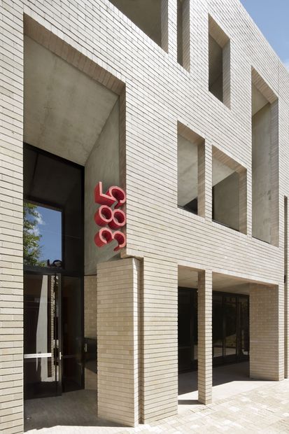 2016 Think Brick Awards | ArchitectureAu