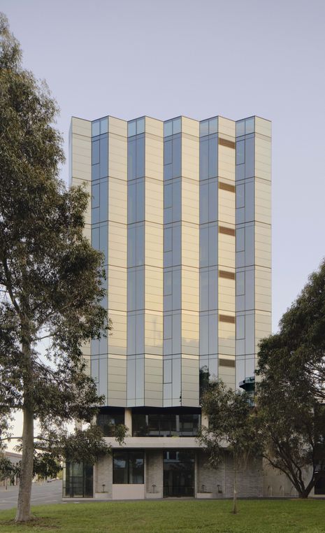 Building powered by solar facade in Australian first | ArchitectureAu