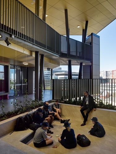 The city classroom: Fortitude Valley State Secondary College ...