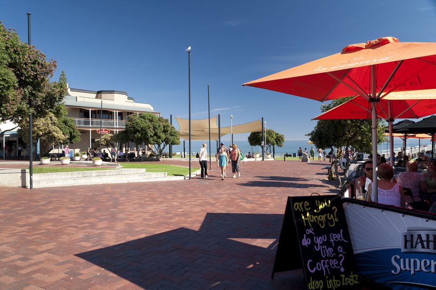 Henley Square (SA) urban design competition | ArchitectureAU