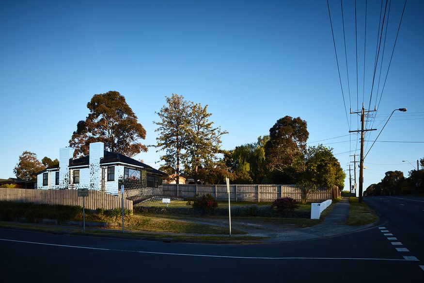 Mirror image: Reflective suburban house artwork highlights ...