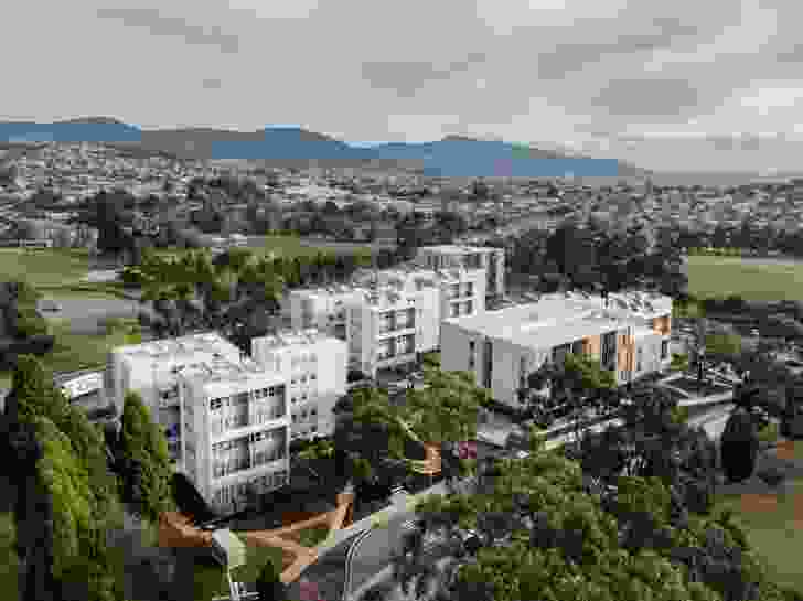 Queens Walk Housing by Cumulus Studio | ArchitectureAu