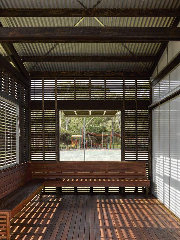 Calm delights: Curra Community Hall | ArchitectureAu