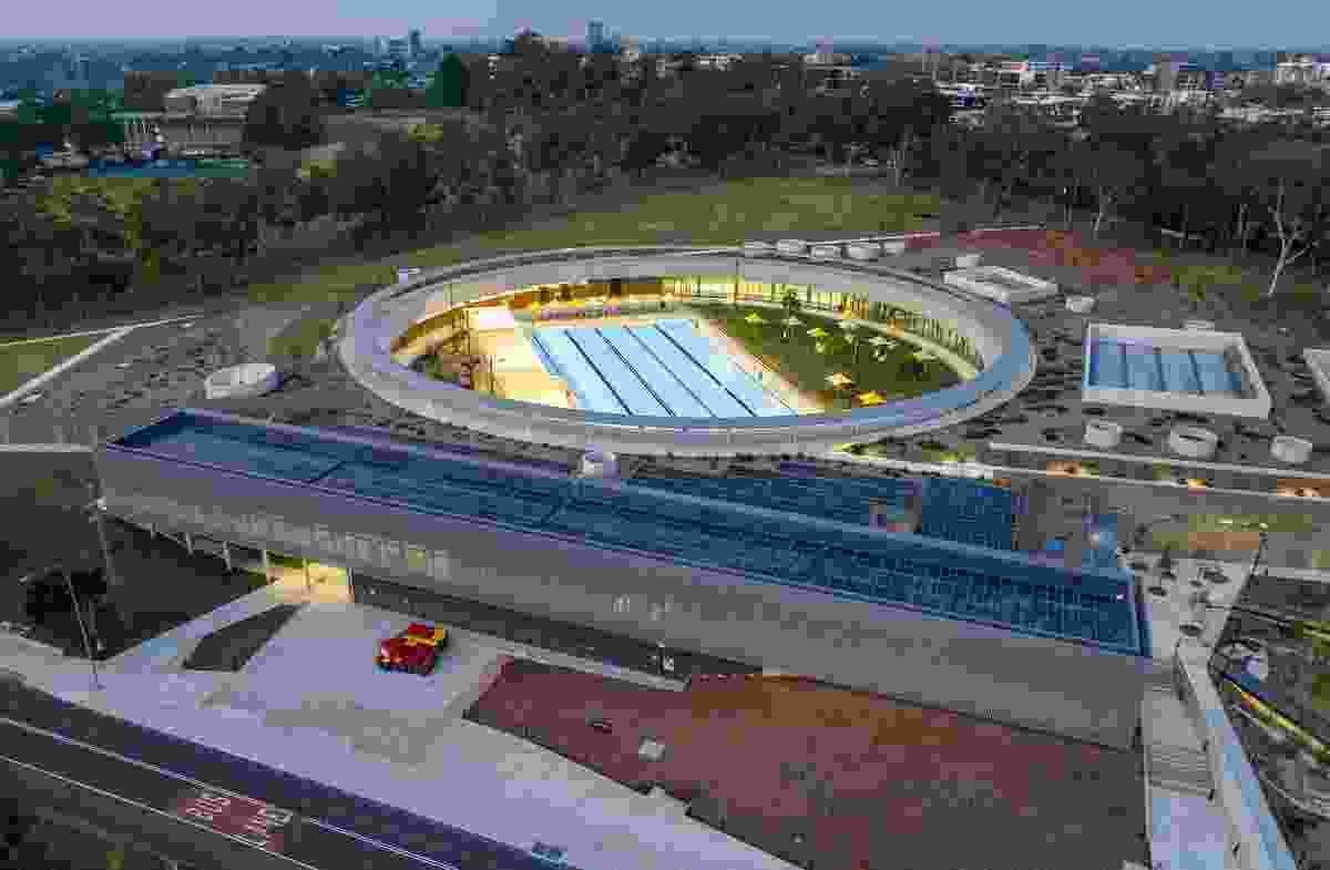 PMP U Series architectural screening by Solidal | ArchitectureAu